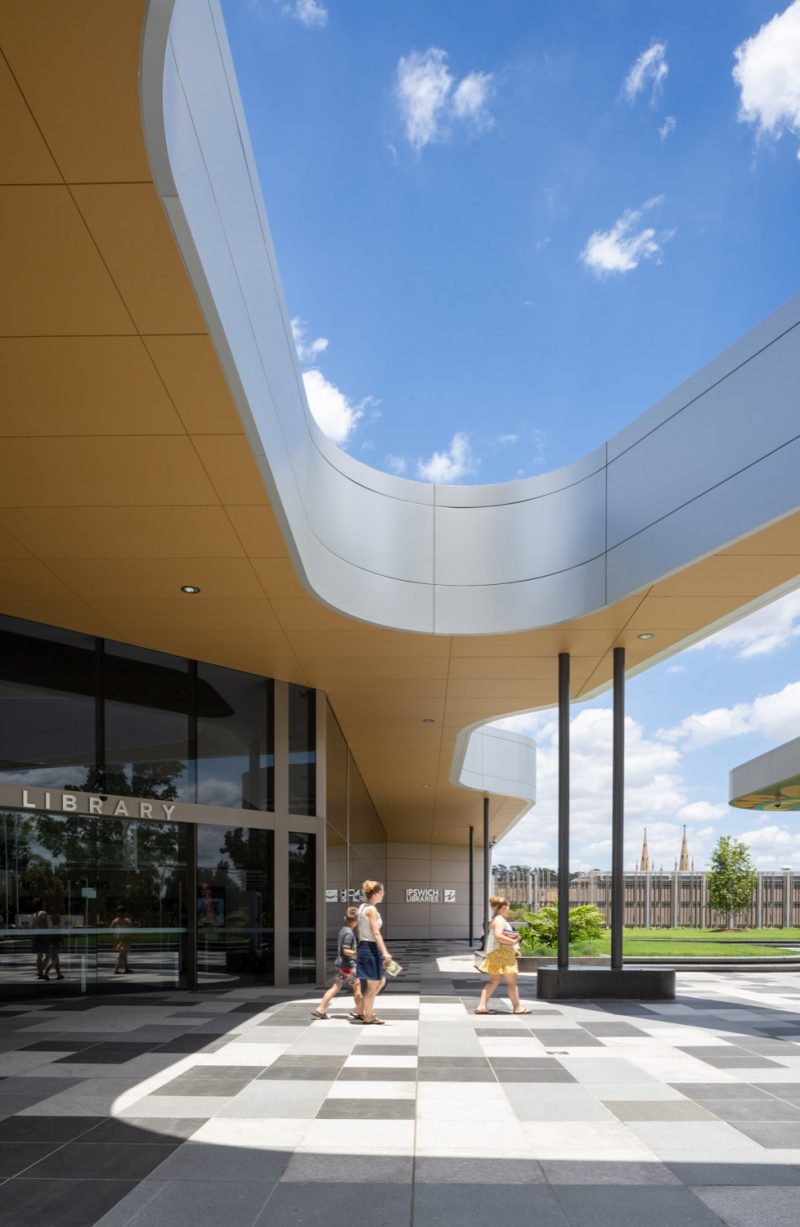 Ipswich Library + Plaza | Skypanel